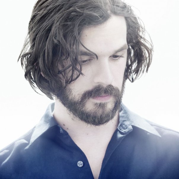 Thomas Dybdahl Sings A Love Story To North America - Glide Magazine