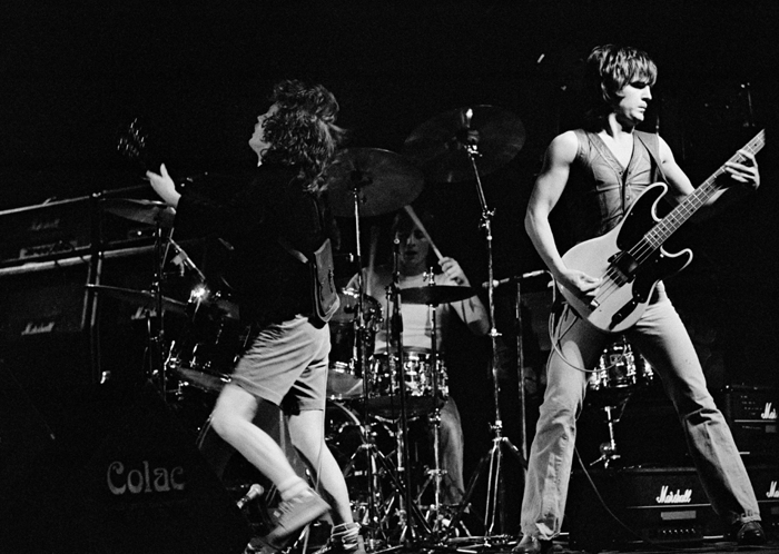 Mark Evans - AC/DC's Original Bassist - Glide Magazine