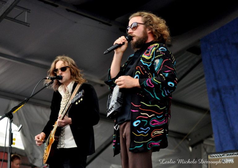 Carl Broemel of My Morning Jacket Finds Idyllic Harmony on '4th of July ...