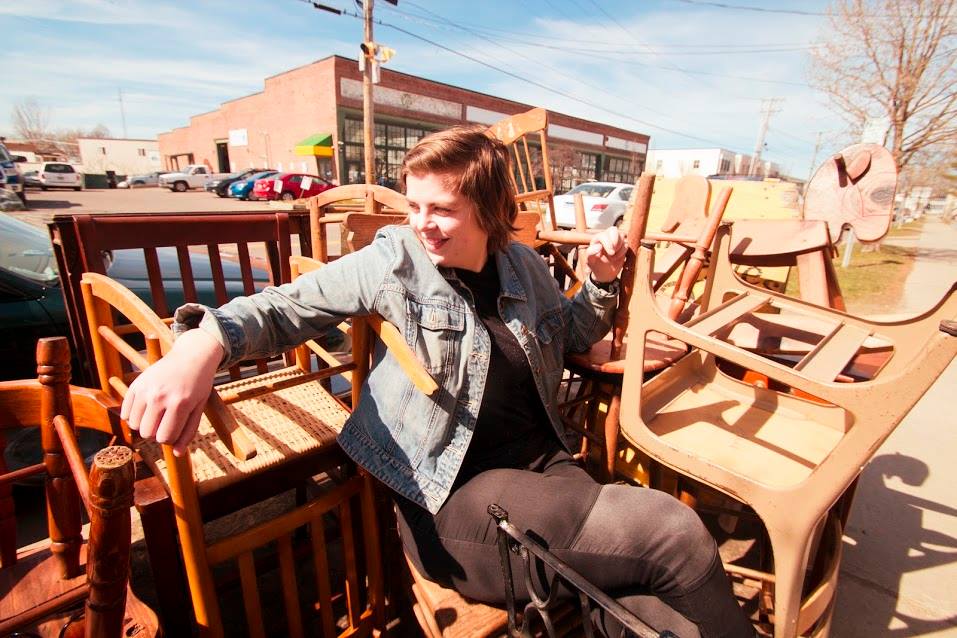 SONG/VIDEO PREMIERE: Hammydown Charms With Ragged & Wry On "People You ...