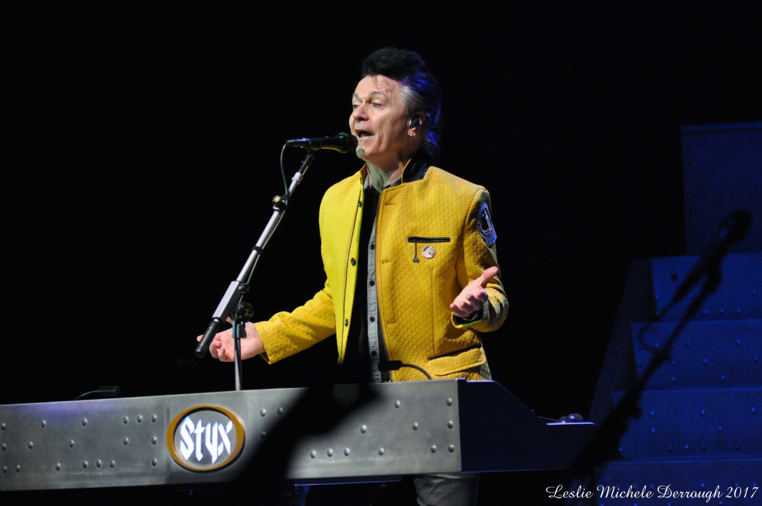 Co-Lead Singer/Keyboardist Lawrence Gowan of Styx Gets The Big Show On ...