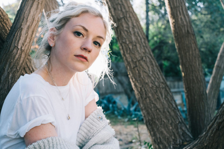 Emily Kinney Evolves From 'Walking Dead' to Flourishing Singer ...