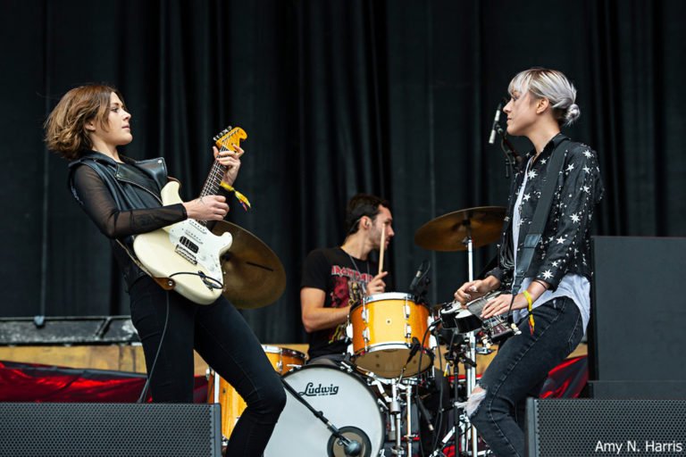 Larkin Poe Earns Nickname A Conversation With Sisters Rebecca and Megan ...