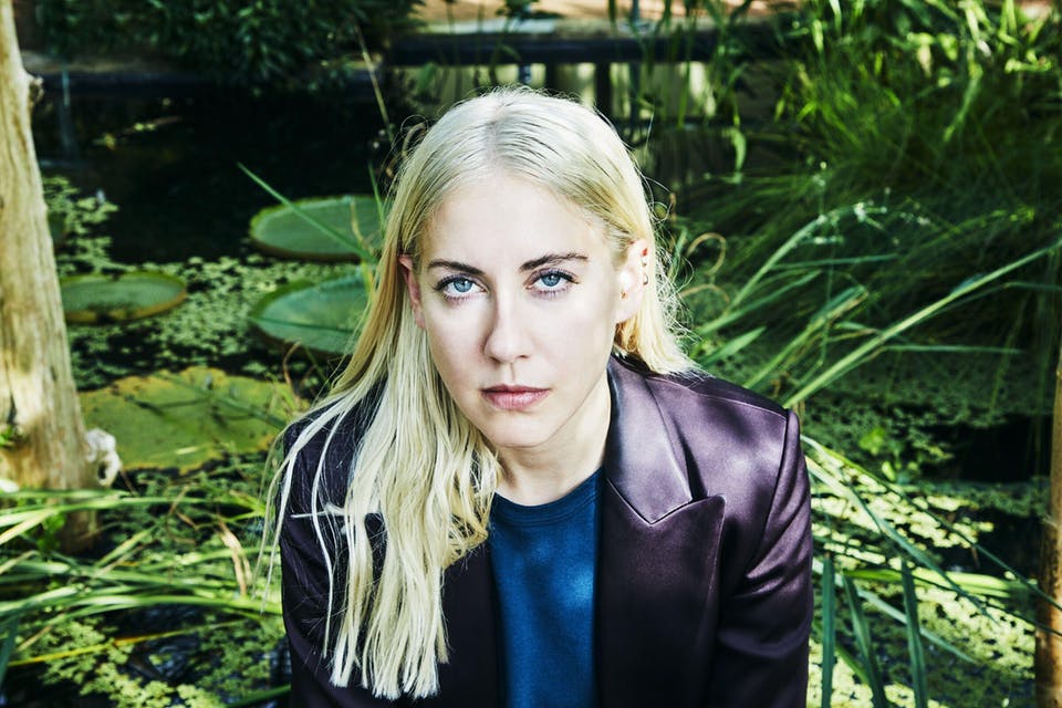 TORRES Makes Her "Exact" Record By Means of 'Silver Tongue' (ALBUM ...