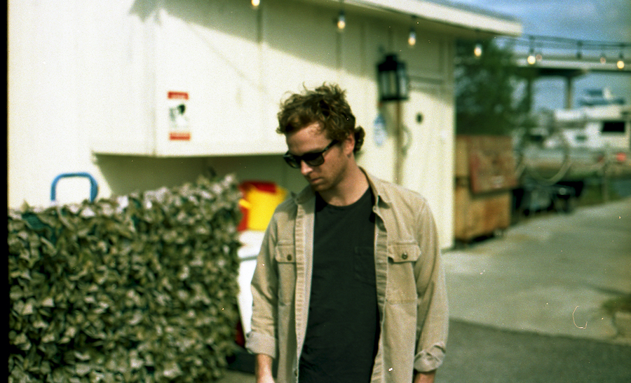 SONG PREMIERE: Tom Mackell Addresses Our Distressed Moment with ...