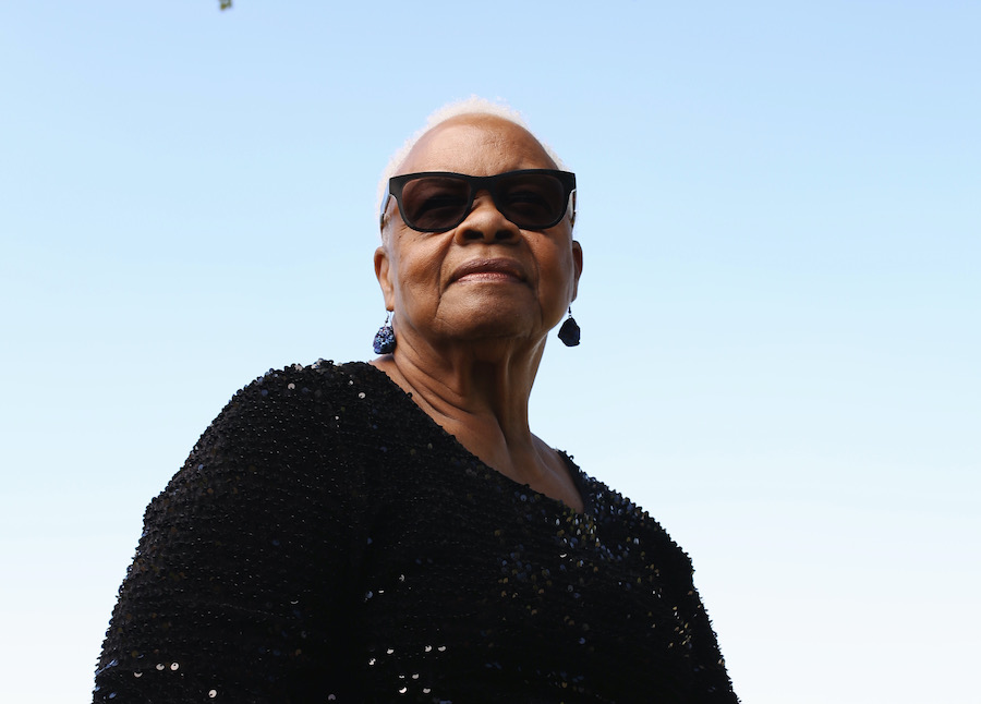 Sacred Soul Singer Elizabeth King Finally Steps into the Spotlight with ...