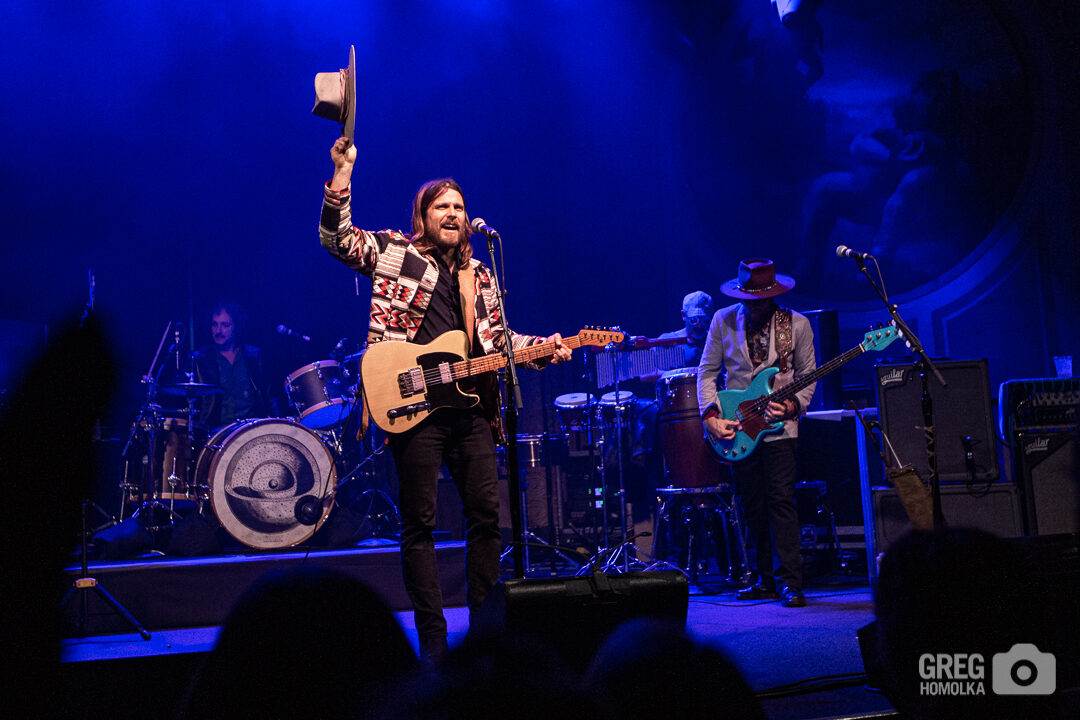 Lukas Nelson & Promise of the Real Close Tour While Reaching for Stars ...