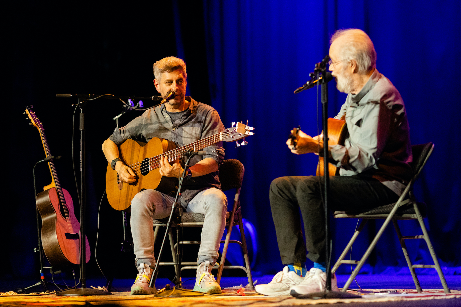 Mike Gordon and Leo Kottke Bring Acoustic Performance to Beverly, MA ...