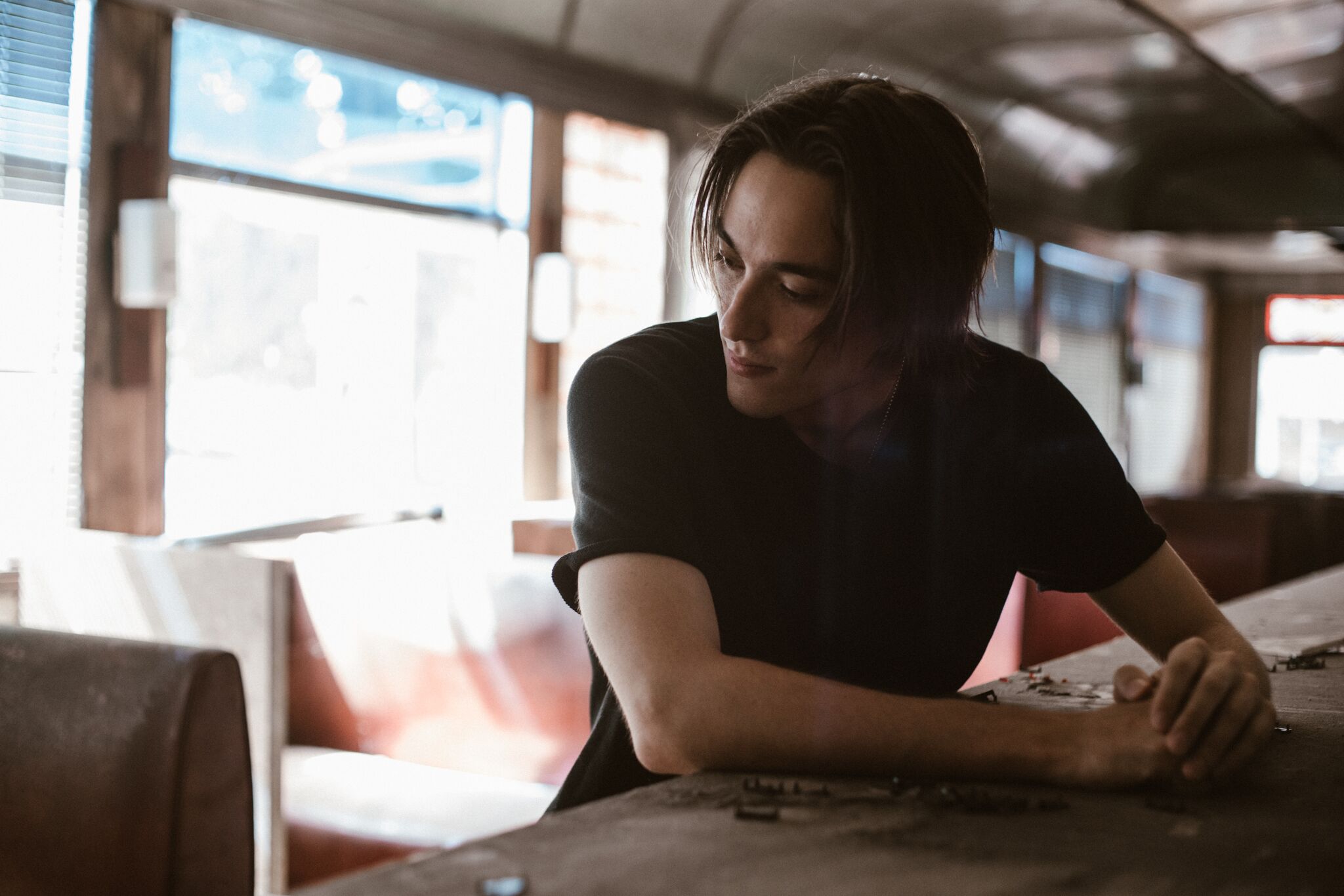 LISTEN: Zaidi Drops Intimate Charmer Via "Younger With Time" - Glide ...