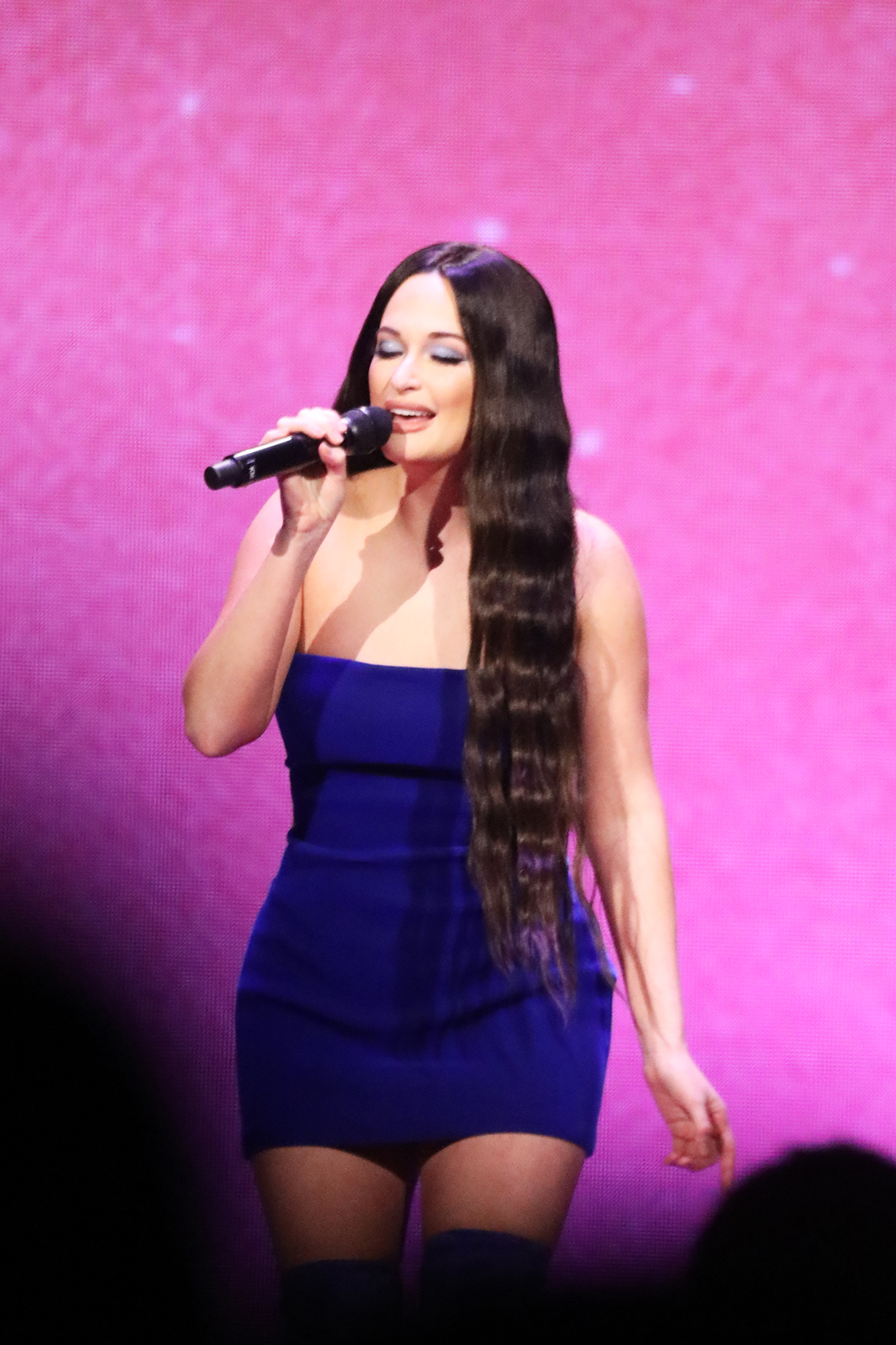 Kacey Musgraves Fires Up Sold-Out Madison Square Garden (SHOW REVIEW ...