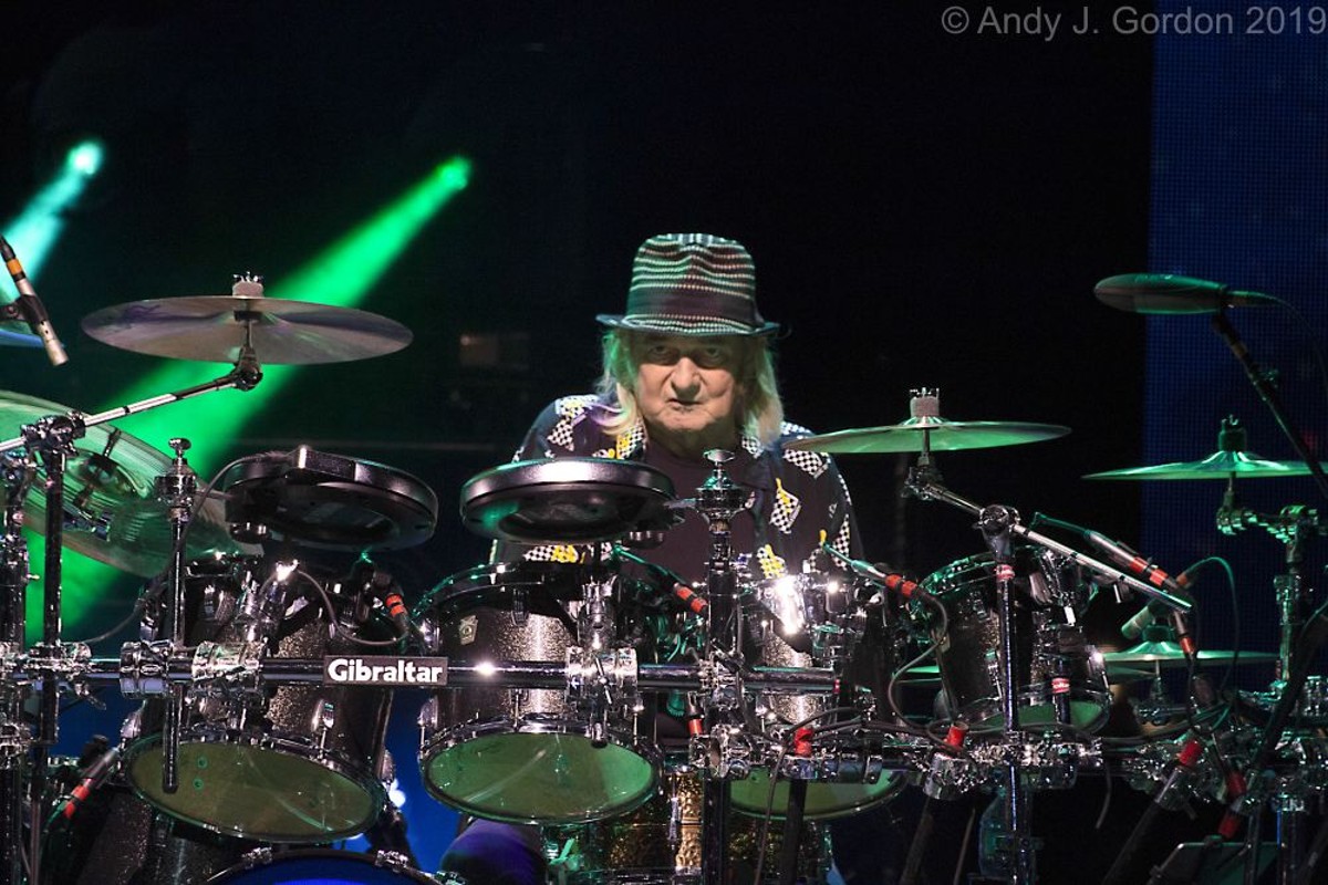 YES Drummer Alan White Dies at 72 - Glide Magazine