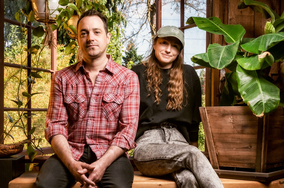 SONG PREMIERE: Blue Darling Share Striking Two Part Harmonies Via "Same ...