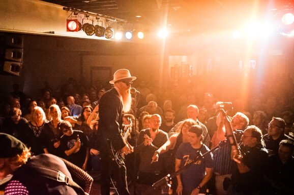 Decades Into The Blues, Antone's Nightclub in Austin Keeps Doin' It The ...