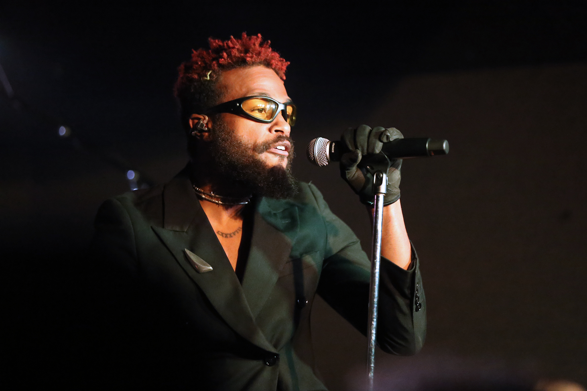 Duckwrth Stuns With Multi-Dimensional Vocals & Thoughtful Grooves At ...