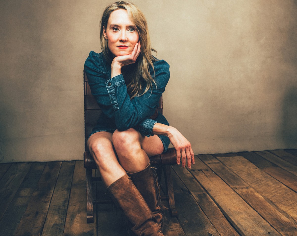 Angela Easterling Brings Honest Conviction & Symbolic Lyricism On ...