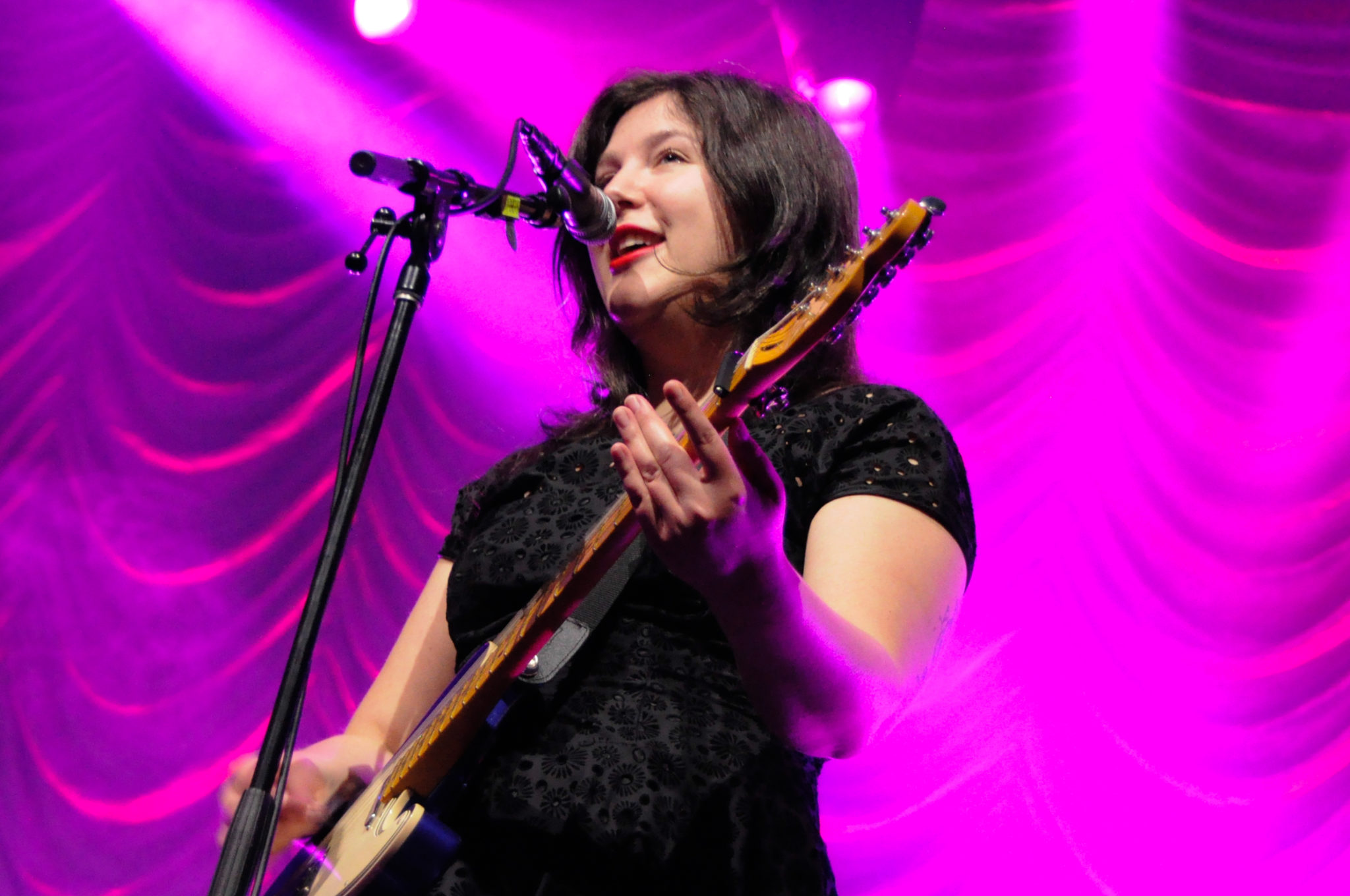 Lucy Dacus Delivers Crystalline Song Versions & Playful Banter at ...