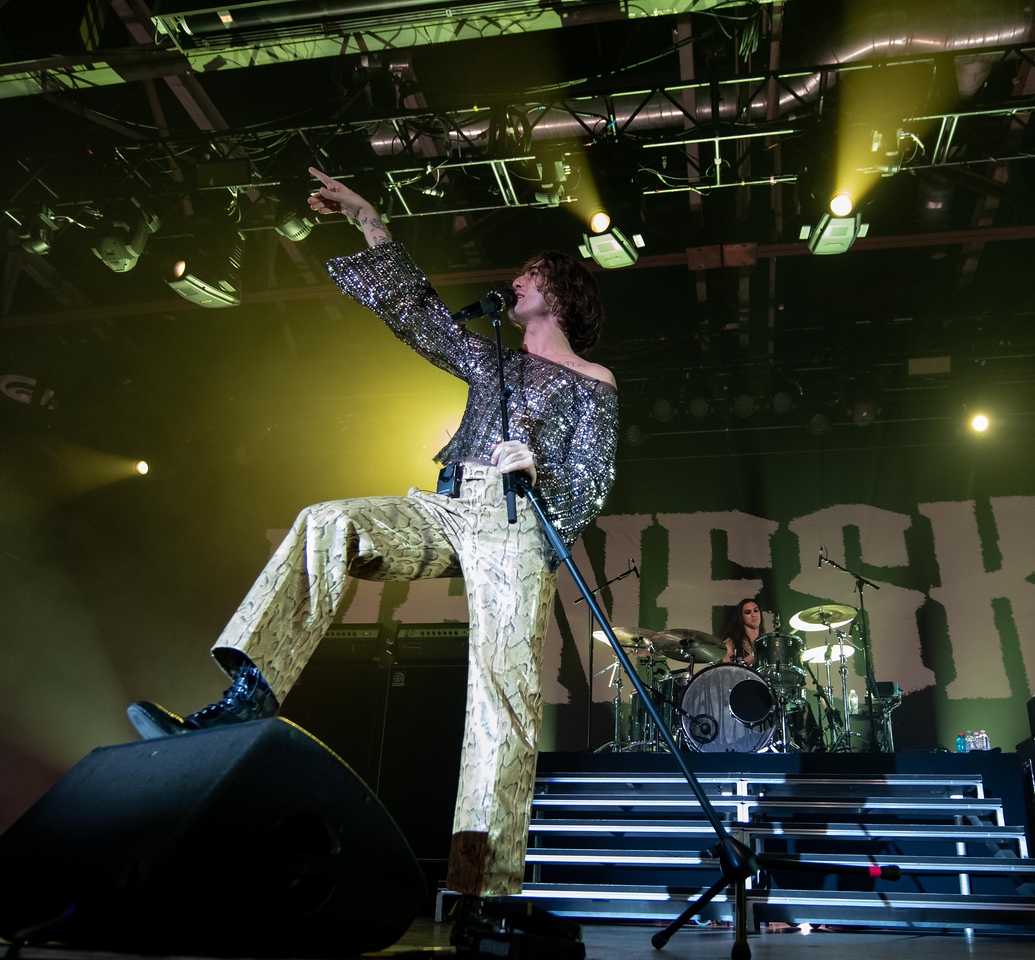 Måneskin Glam Up Philadelphia's Fillmore With Expressive Chop-Filled ...