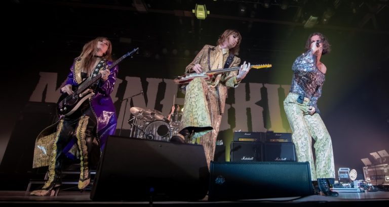 Måneskin Glam Up Philadelphia's Fillmore With Expressive Chop-Filled ...