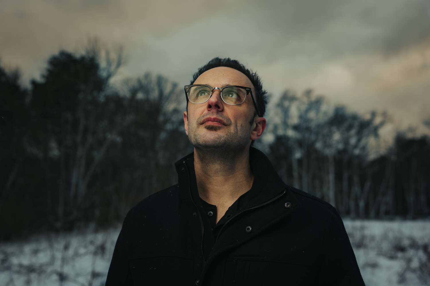 Mark Erelli Balances Heavy Themes and Soulful Sounds on 'Lay Your ...