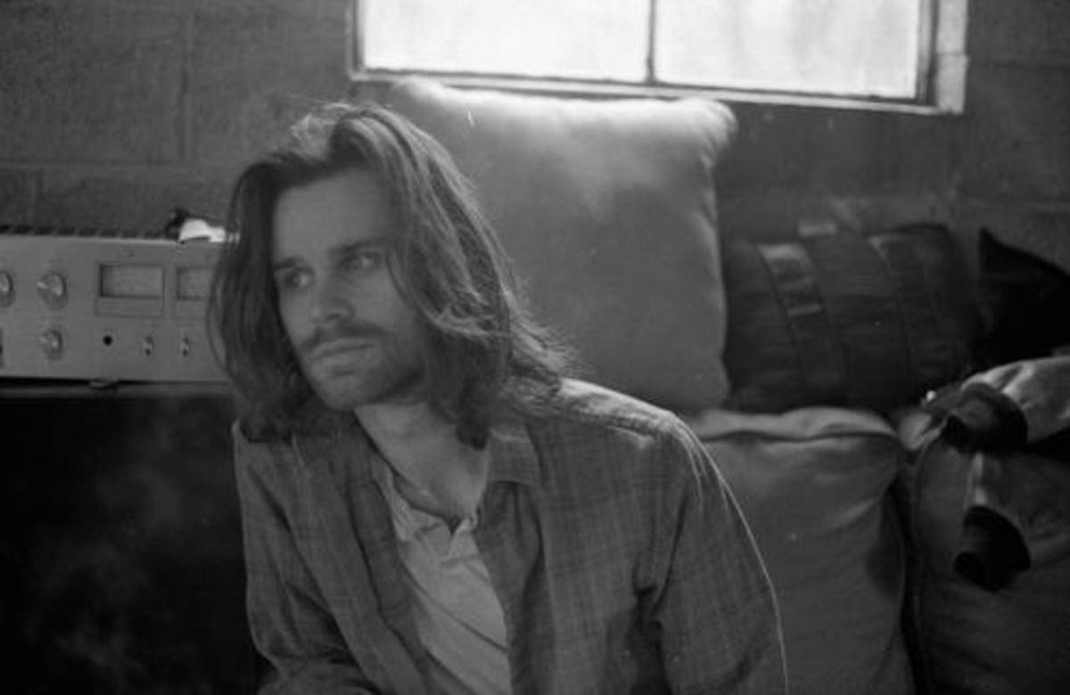 LISTEN: Logan Fox Delivers Gravel Traveled Rusty Prose On "Long Way To ...