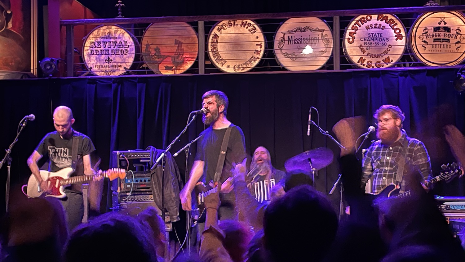 Titus Andronicus and Country Westerns Share Guitar-Rock Glory in ...