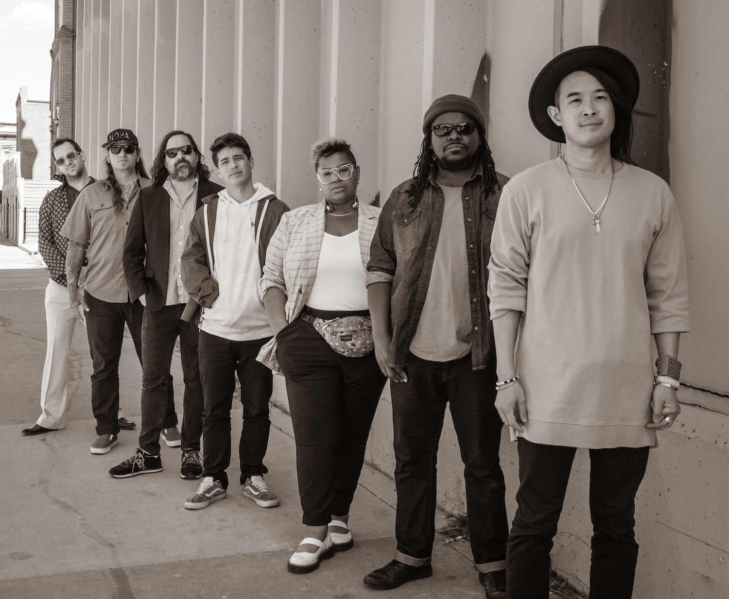 VIDEO PREMIERE: Con Brio Fuse Heavy Rock and Soul on Hard-hitting ...