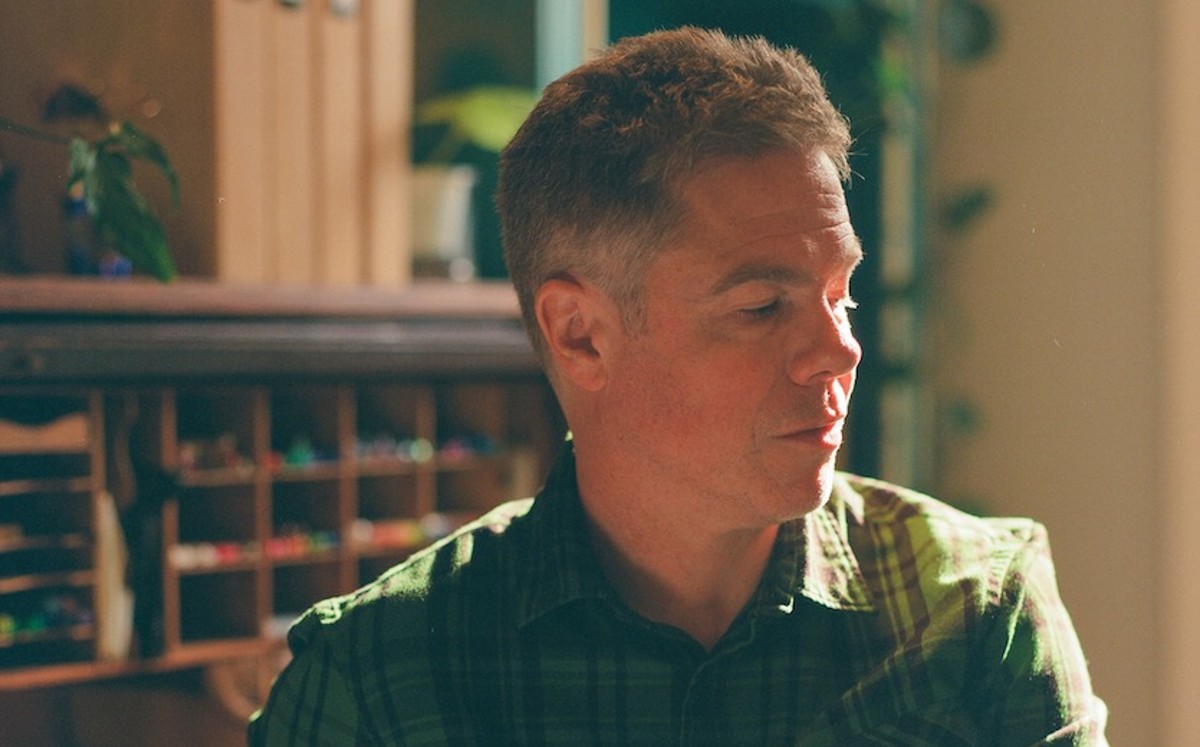 Josh Ritter Experiments With Atmospheric Sonics On Impressionistic 'Spectral Lines' (ALBUM ...