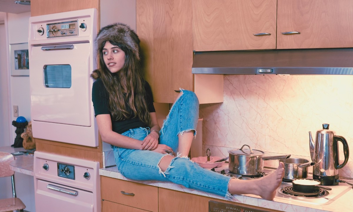 VIDEO PREMIERE: Bailey Bigger Gives It Up For The Natural State On Rootsy "Arkansas Is Nice ...