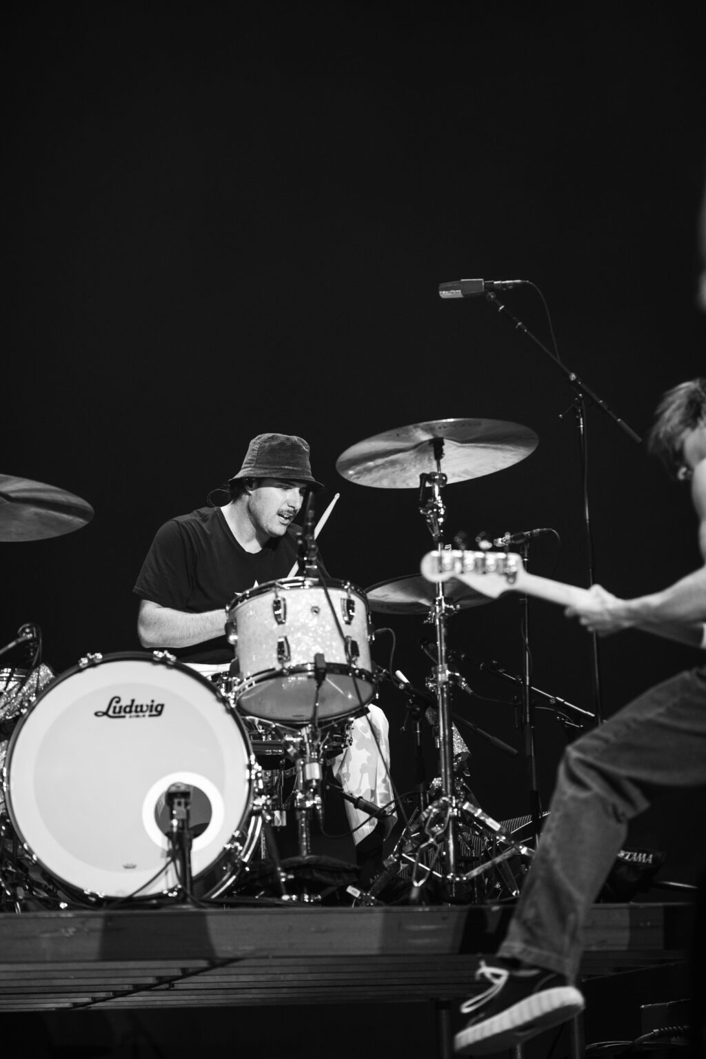 Paramore Holds Back Nothing During Fervid Performance At St. Louis ...