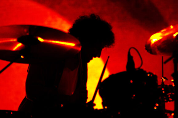 After 17 Years, The Strokes Return To Colorado With Powerful Red Rocks ...