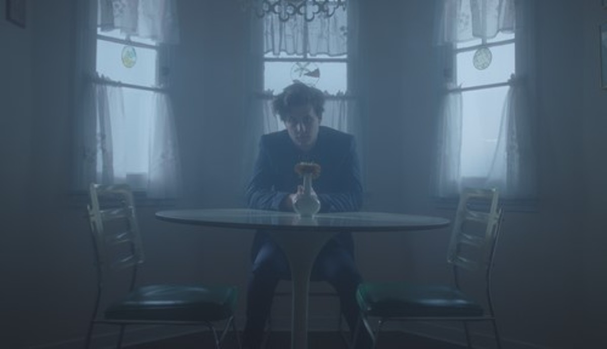 LISTEN: On "Brave" Gilded Lows Proves Americana Can Be Welcomingly Tough - Glide Magazine