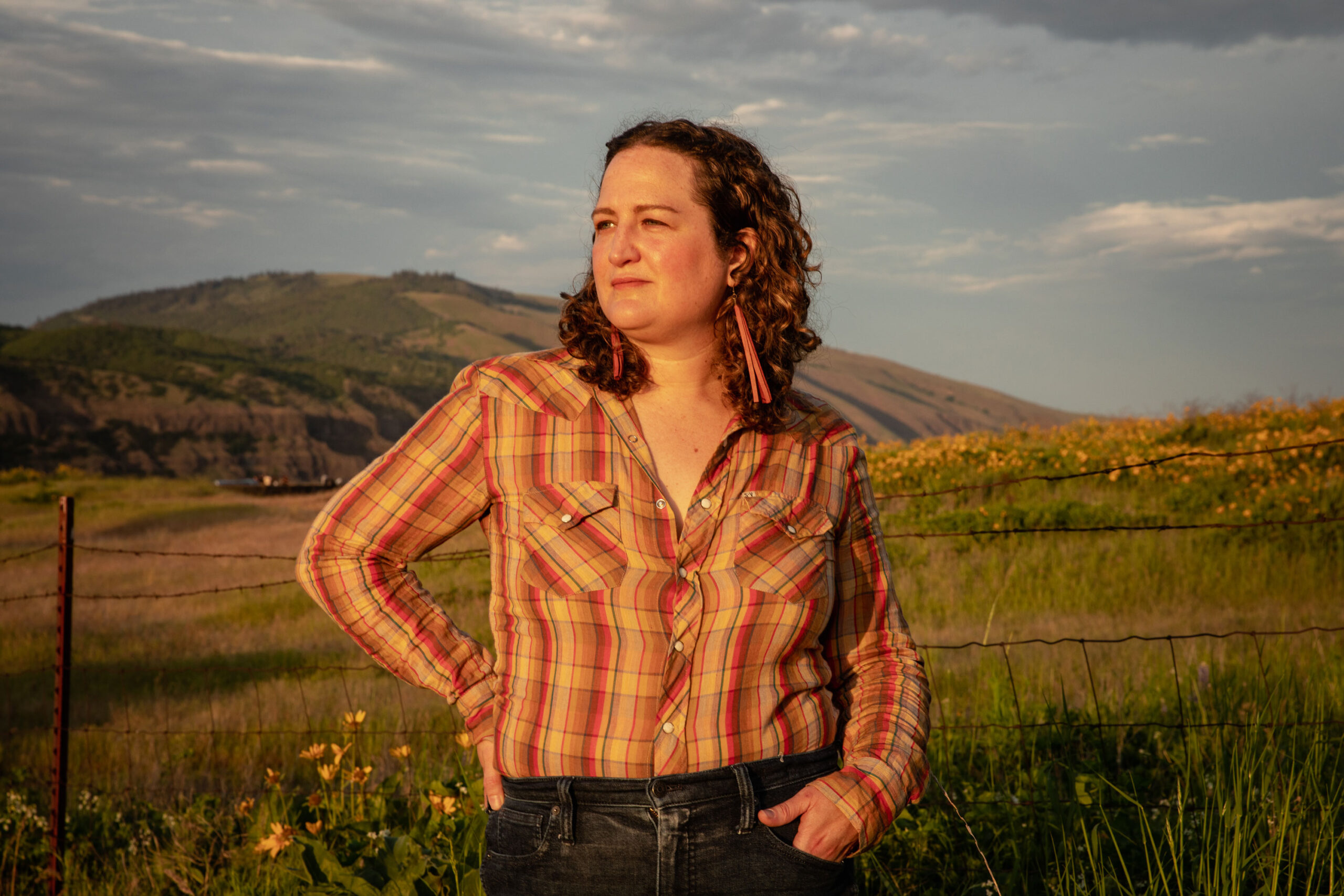 LISTEN: Rose Gerber Shines With Alt Country Gem "Back to Living ...