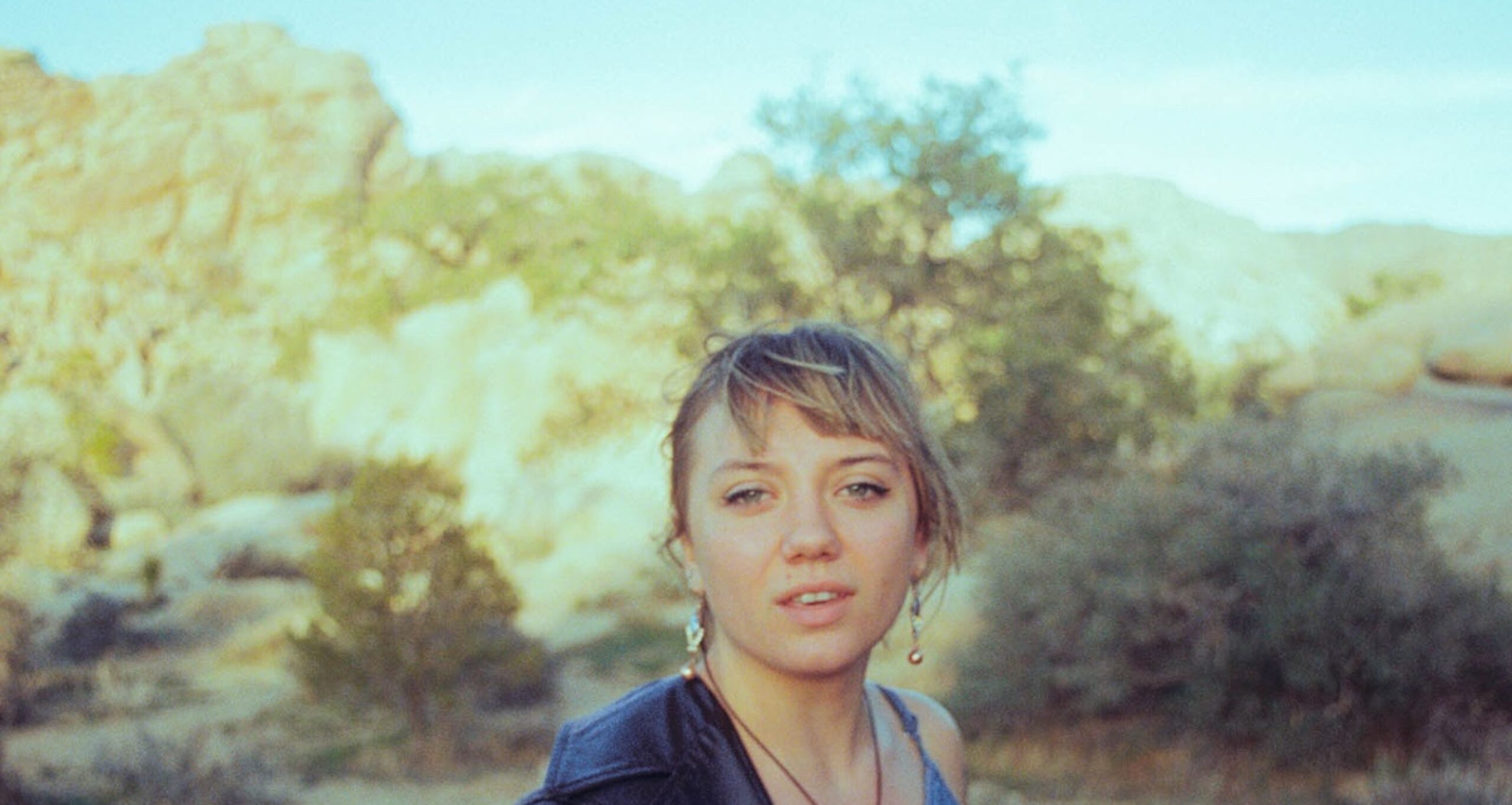 LISTEN: Meredith Lane Echoes '90s Alt Rock Edginess On "Wig Closet ...