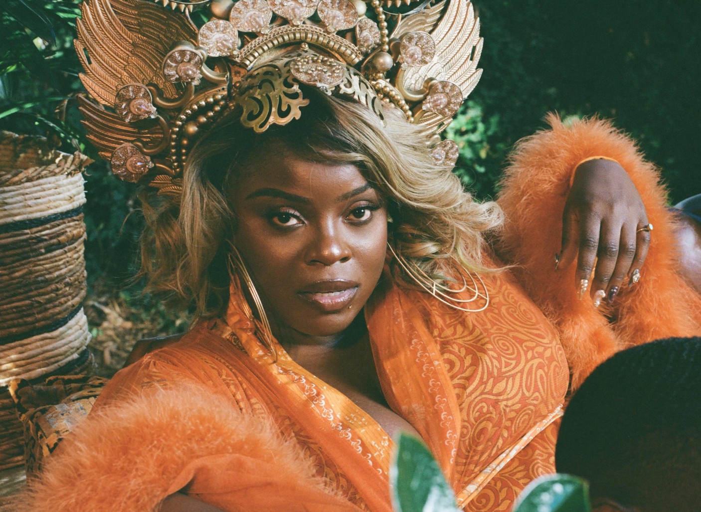 Yola Announces New EP 'My Way' & Intimate US Spring Tour - Glide Magazine