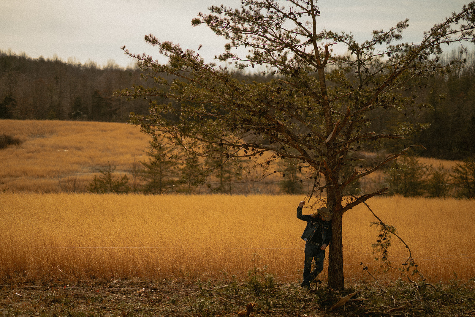 SONG PREMIERE: Garrett Hendricks Reflects Springsteen & Childers On ...