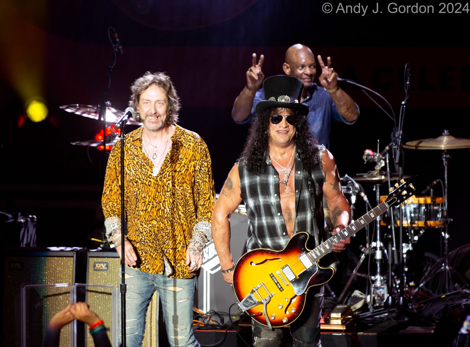 Slash's S.E.R.P.E.N.T. Festival Shreds At Los Angeles' Greek Theatre ...