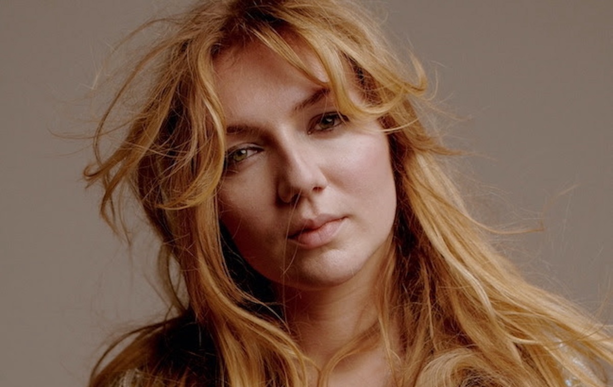 Jana Mila Spans from Folk to Pop and All Places In Between on Aptly ...