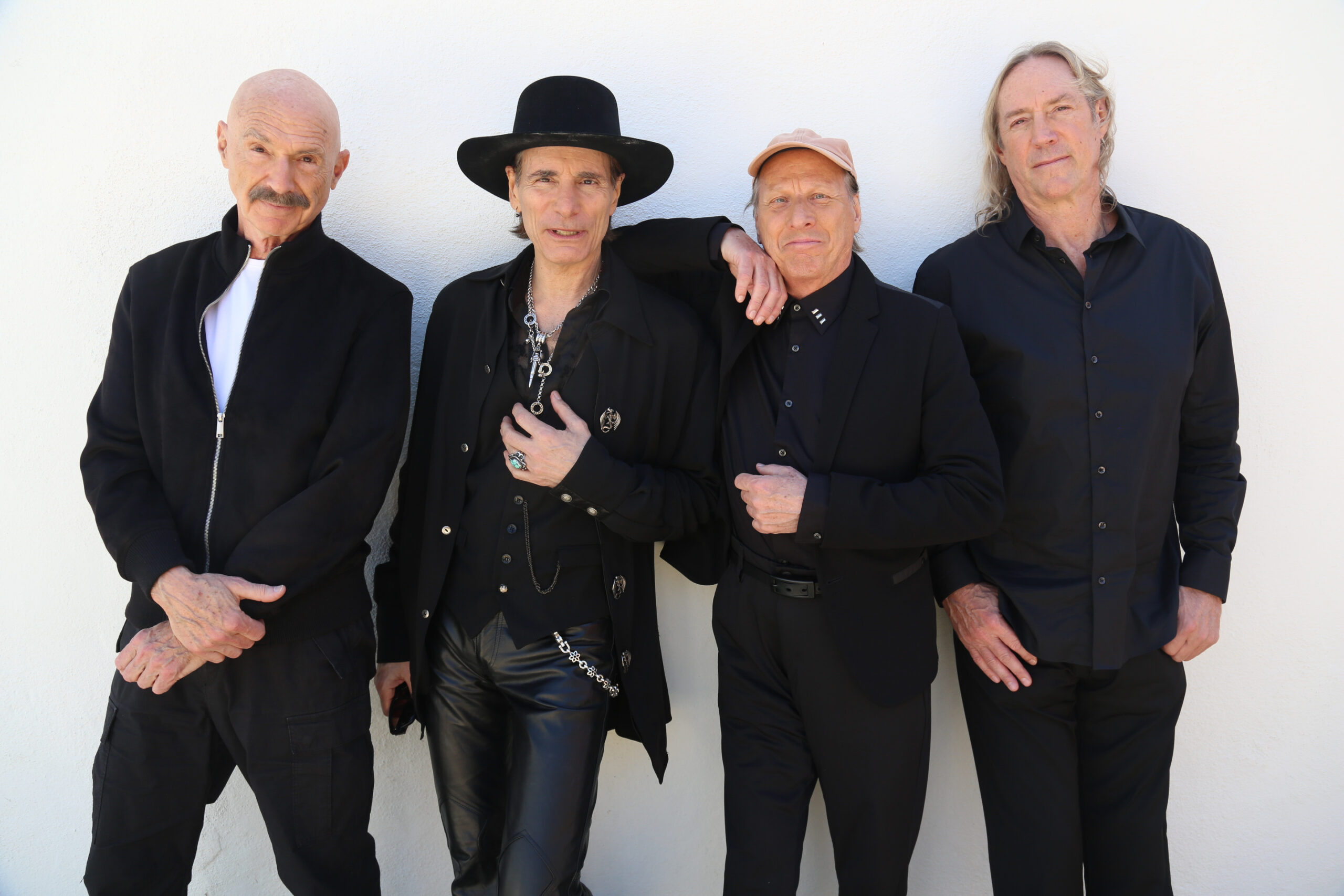Adrian Belew Talks Start Of Beat Tour With Steve Vai, Danny Carey ...