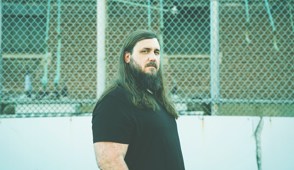 SONG PREMIERE: Kentucky Troubadour Justin Wells Steps Out with ...