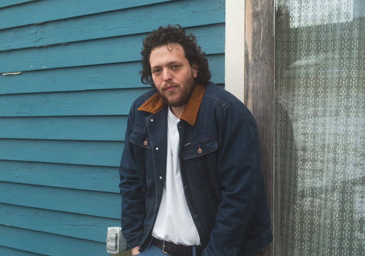 SONG PREMIERE: Meir Levine Lets the Light Shine Through On Soulful Folk ...